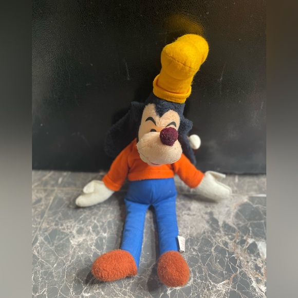 Disney | Toys | Vintage Goofy Walt Disney Characters California Plush ...